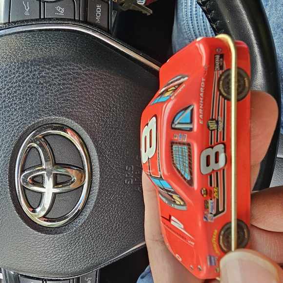 Nascar | Accessories | Nascar 8 Race Car Tin Collectible Red Candy Tin ...